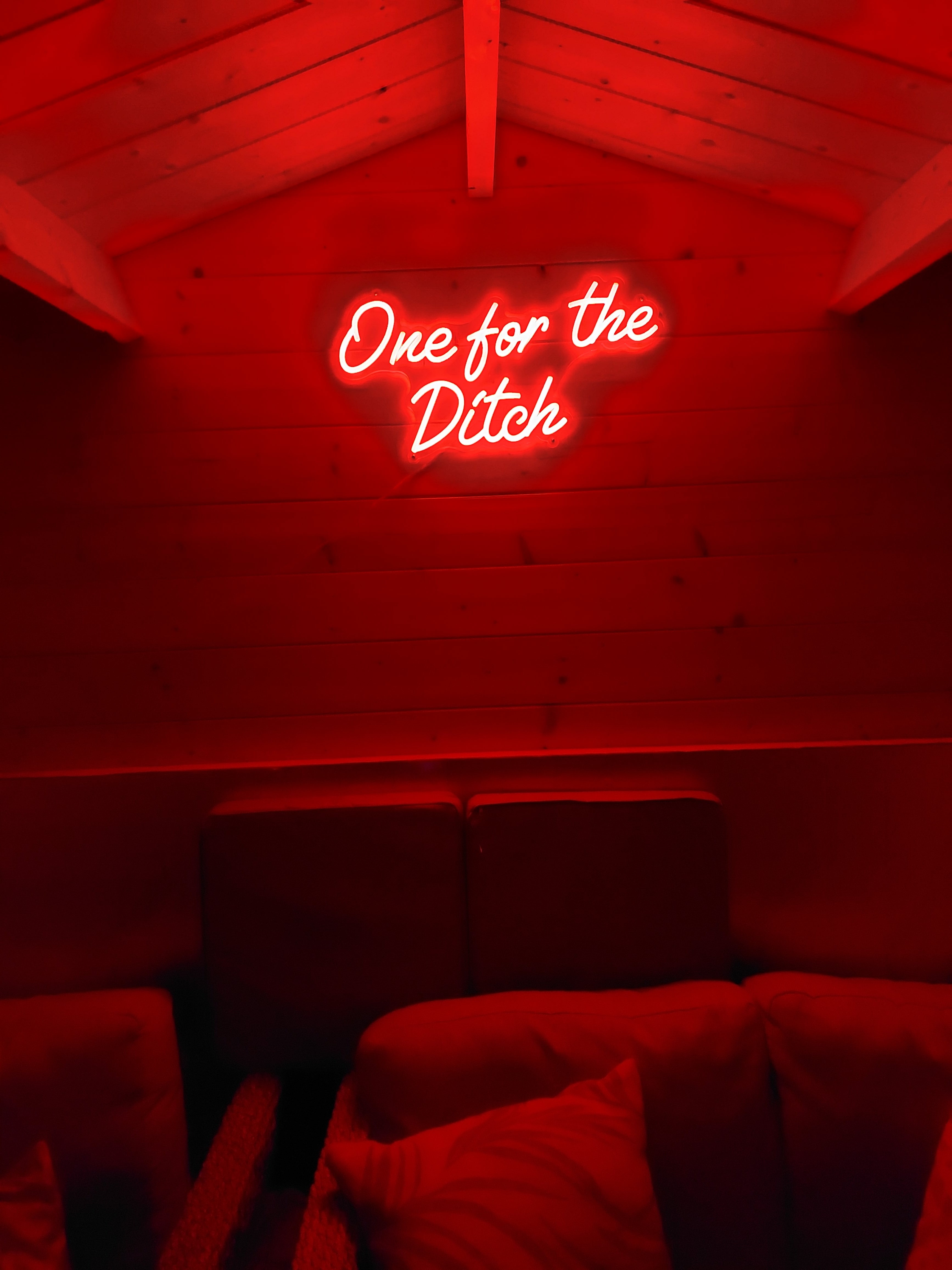 Custom Neon Signs & Lights | LED Neon Logos | Neon Filter UK